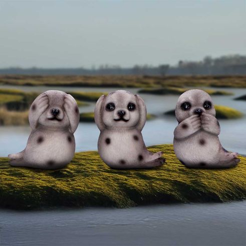 Three Wise Seals 7.5cm
